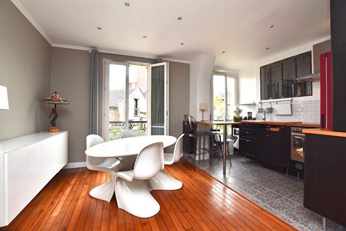 Appartement 3 pièces à Asnières-sur-Seine, Centre-ville, à louer