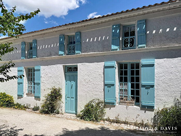 Maison 7 pièces à vendre - Talmont-sur-Gironde
