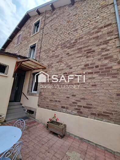 Maison à vendre - Luxeuil-les-Bains - 6 pièces - 4 chambres