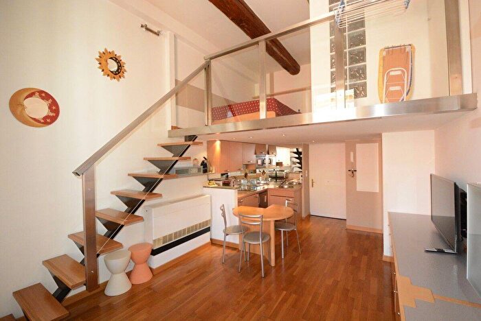 Appartement à louer - Masséna, Nice - 1 pièce