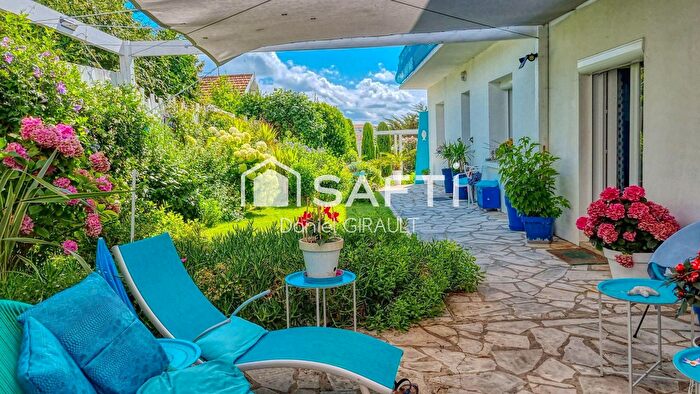 Maison à vendre - Royan, Saint-Pierre - 5 pièces - 4 chambres