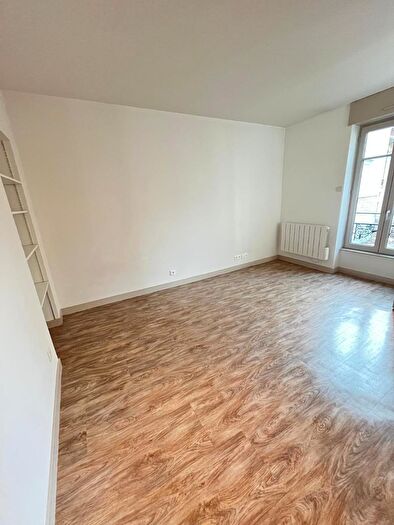 Appartement à louer - Clermont-Ferrand, Delille, Cathédrale, La Gare - 1 pièce