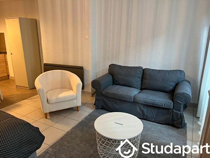 Antiquaire, Notre Dame, Grenoble - Appartement 1 pièce à louer
