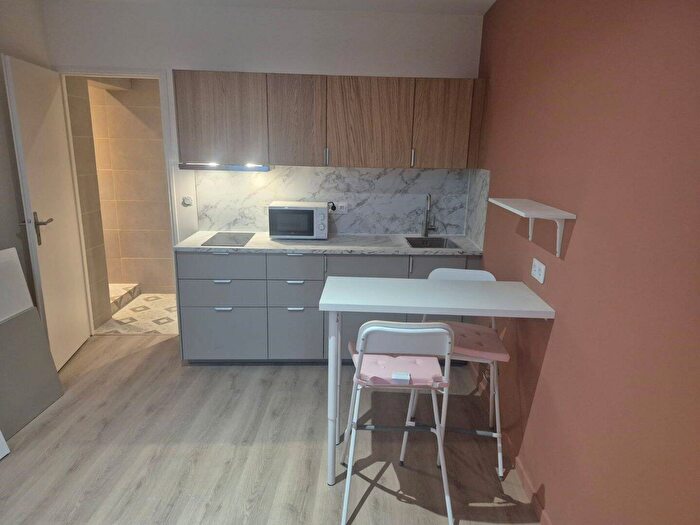 Vieux-Nice : Appartement 1 pièce à louer