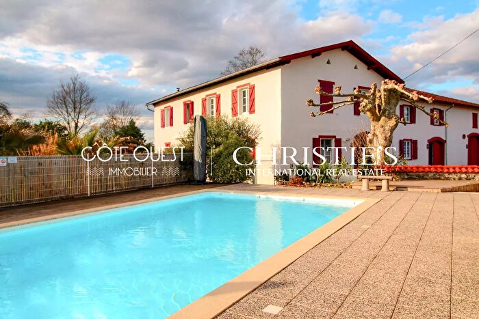 Maison à vendre - Labets-Biscay - 11 pièces - 9 chambres