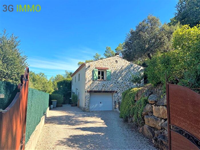 Maison à vendre - Le Thoronet - 6 pièces - 4 chambres