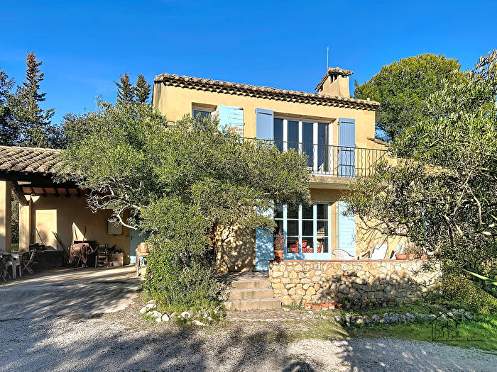 Maison à vendre - Aramon - 5 pièces - 3 chambres
