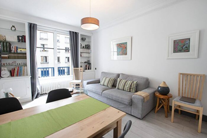 Appartement à louer - Chaillot, Paris ème - 2 pièces - 1 chambre