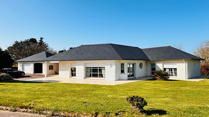 Maison à vendre - Crozon - 5 pièces - 3 chambres