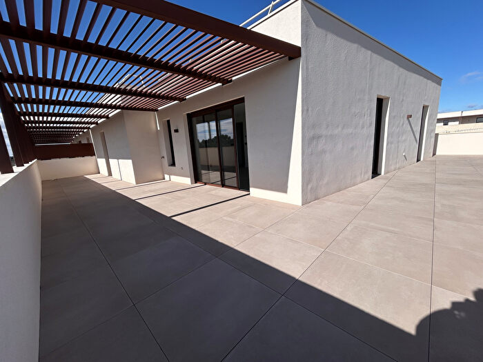 Appartement à vendre - Castries - 5 pièces - 3 chambres