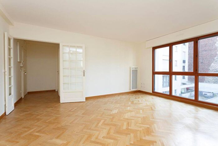 Appartement 2 pièces à louer - Secrétan, Paris 19ème arrondissement