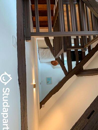 Vieux Marché-Cathédrale, Rouen : Appartement 2 pièces à louer