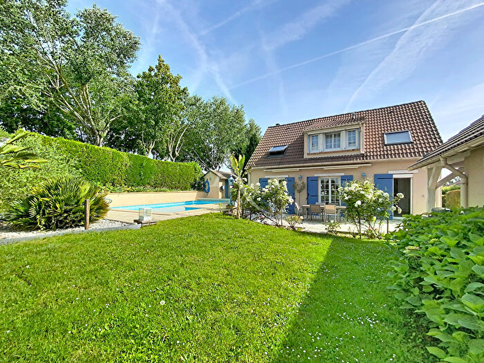 Maison 6 pièces à vendre à Orgeval