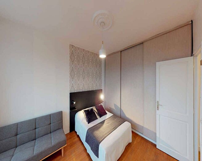 Appartement à louer - Champerret-Berthier, Paris ème arrondissement - 4 pièces - 4 chambres