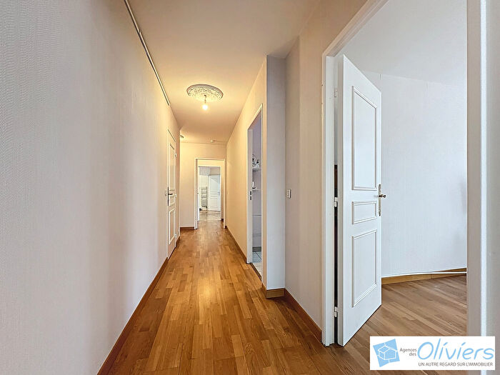 Montigny-le-Bretonneux, Le Plan de Troux : Appartement 4 pièces à vendre