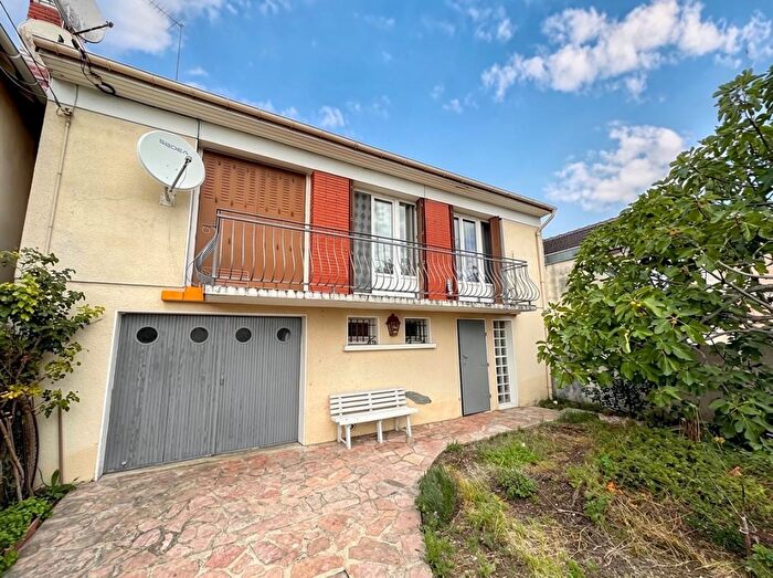 Maison 4 pièces à vendre - Sevran, Montceleux, Pont-Blanc