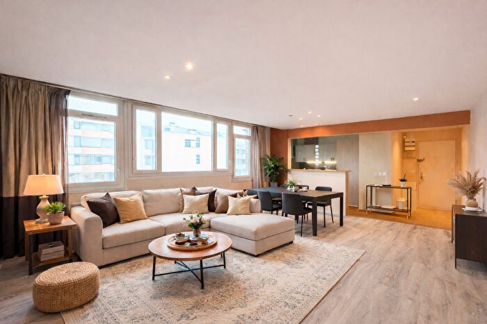 Appartement à vendre - Guyancourt, Le Parc, Les Saules - 3 pièces - 2 chambres