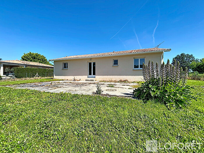 Saint-Christoly-de-Blaye : Maison 4 pièces à vendre