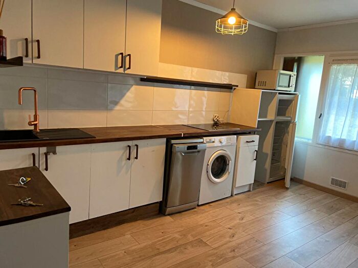 Fresnes, Lumière, Liberté : Appartement 2 pièces à vendre