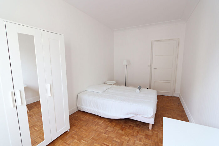 Appartement à louer - Orléans, Bannier, République - 1 pièce - 1 chambre