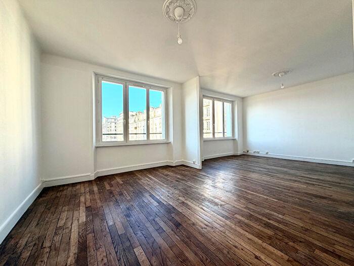 Appartement à louer - Brest, Centre-ville, Port - 4 pièces - 2 chambres