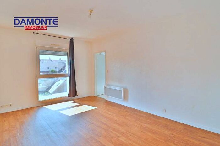 Appartement à louer - Jules Guesde, Troyes - 1 pièce