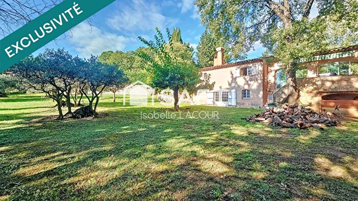 Maison à vendre - Salernes - 6 pièces - 4 chambres