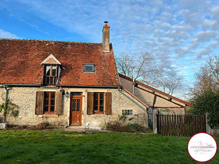Maison à vendre - Bessais-le-Fromental - 3 pièces - 2 chambres