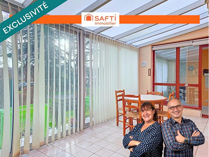 Appartement à vendre - Décines-Charpieu, Berthaudière - 3 pièces - 2 chambres