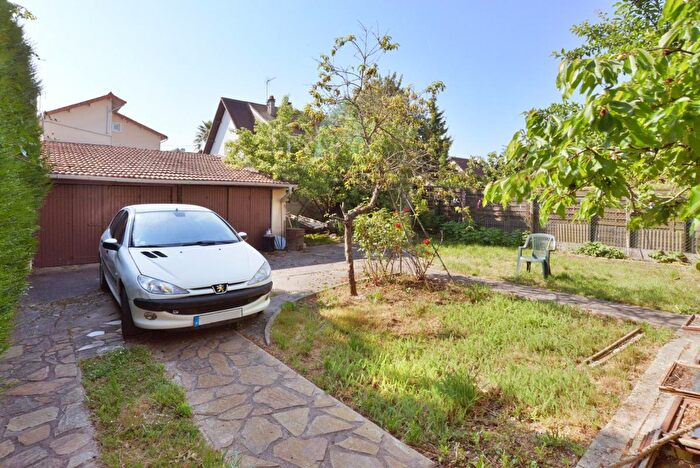 Yerres, Taillis, Garenne - Maison 6 pièces à vendre