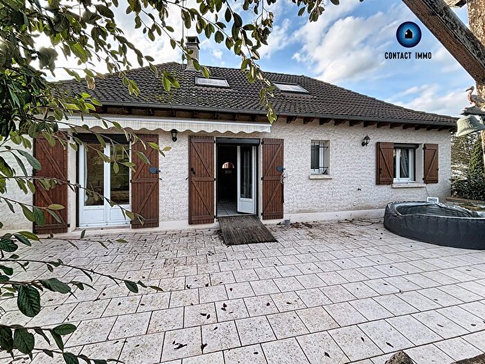 Maison à vendre - Larche - 4 pièces - 3 chambres