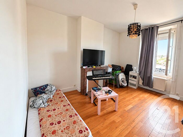 Appartement 2 pièces à Juvisy-sur-Orge, Centre-ville, Entrevoies, Seine, à vendre