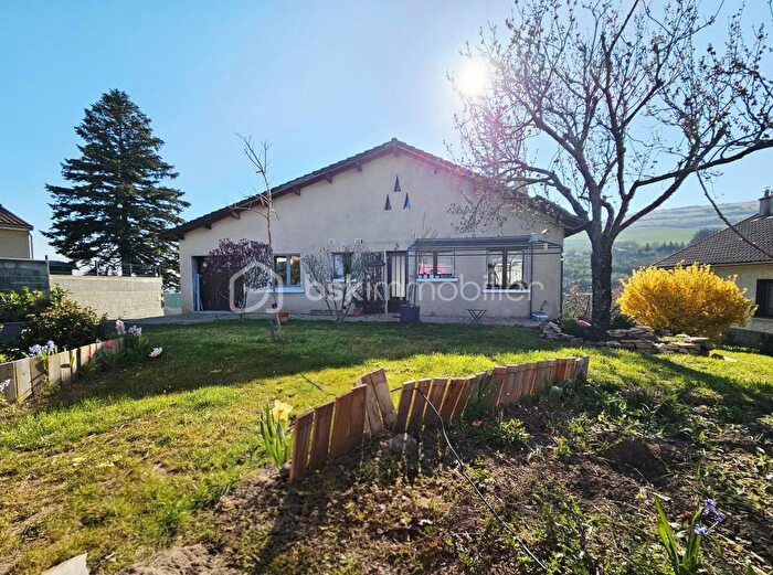 Maison à vendre - Champeix - 5 pièces - 4 chambres