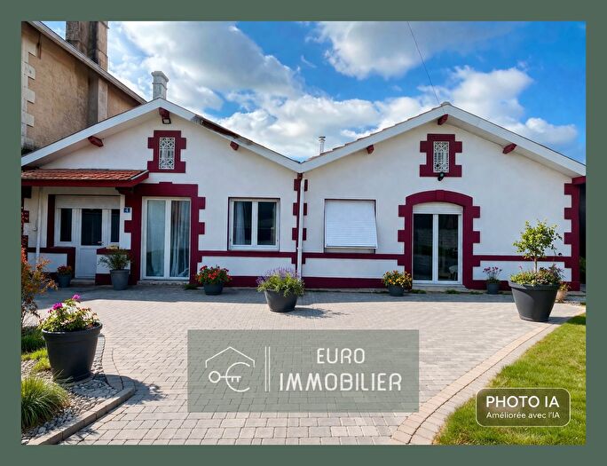 Maison à vendre - Salles - 4 pièces - 3 chambres