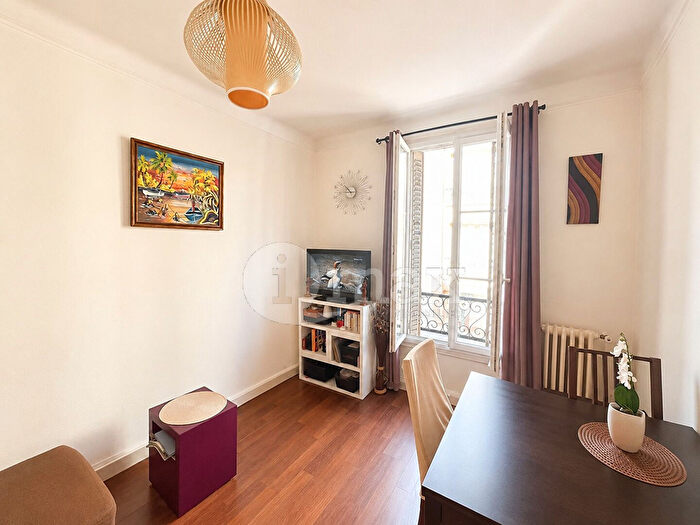 Appartement 2 pièces à vendre à Asnières-sur-Seine, Centre-ville