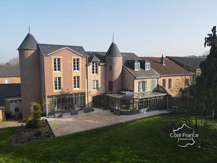 Maison à vendre - Haudrecy - 14 pièces - 5 chambres