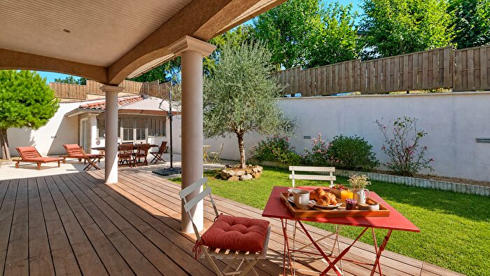 Jassans-Riottier : Maison 8 pièces à vendre