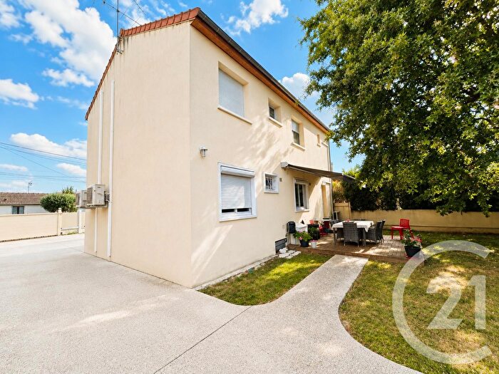 Maison 6 pièces à Tremblay-en-France, Le Bois Saint-Denis, à vendre