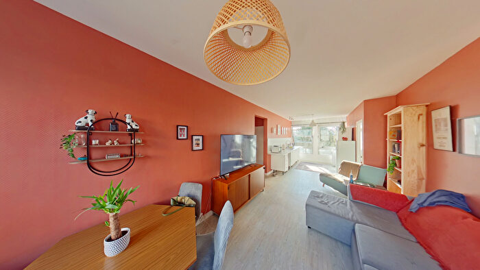 Appartement à vendre - Poitiers, Centre-ville - 4 pièces - 2 chambres