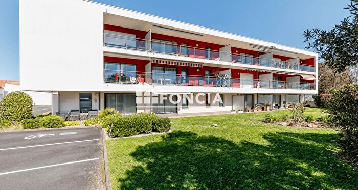 Appartement à vendre - Château-dOlonne - 4 pièces - 3 chambres