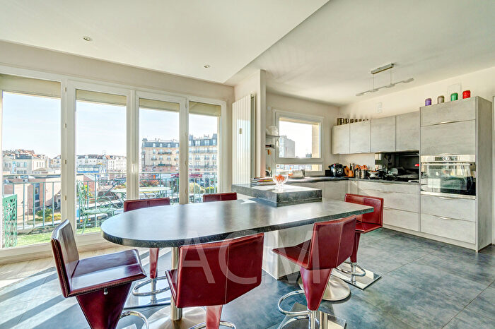 Appartement à vendre - Maisons-Laffitte, Ouest - 6 pièces - 3 chambres