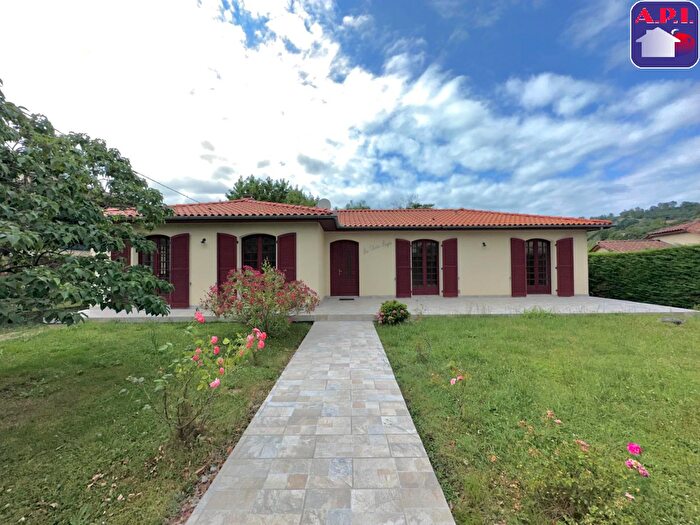 Maison à vendre - Saint-Girons - 5 pièces - 4 chambres