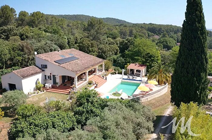 Salernes - Maison 8 pièces à vendre