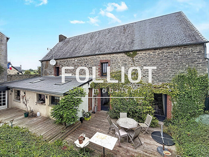 Maison 6 pièces à Heugueville-sur-Sienne, à vendre