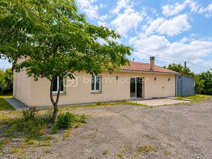 Maison 5 pièces à Oriolles, à vendre