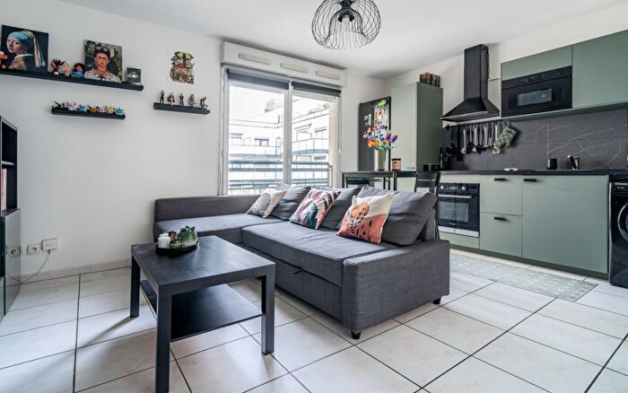 Appartement à vendre - Marseille e , Castellane - 2 pièces - 1 chambre