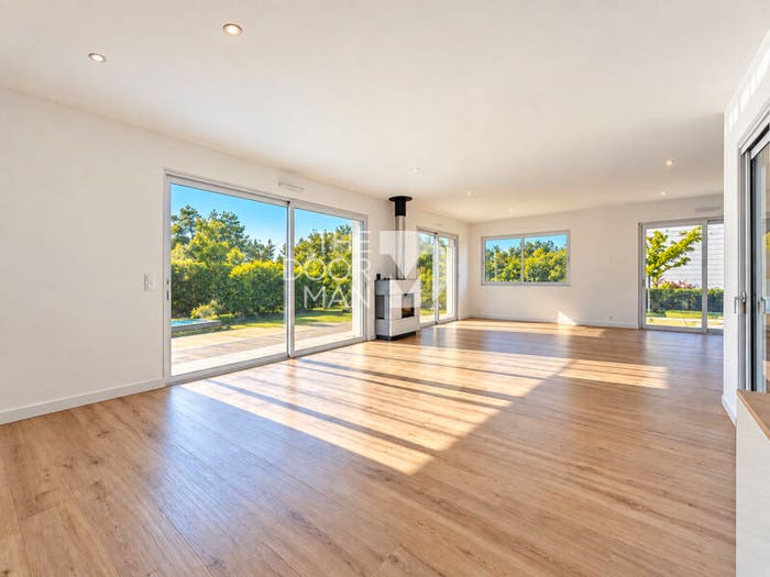 Maison 6 pièces à Les Sorinières, à vendre