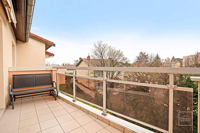 Appartement à vendre - Fontaines-sur-Saône - 4 pièces - 3 chambres