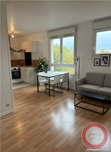 Appartement 1 pièce à vendre à Cergy