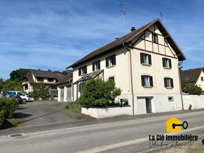 Maison à vendre - Roppentzwiller - 8 pièces - 6 chambres